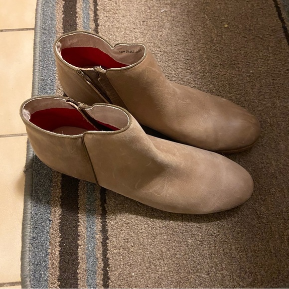 SoftWalk | Shoes | Softwalk Ankle Boots | Poshmark